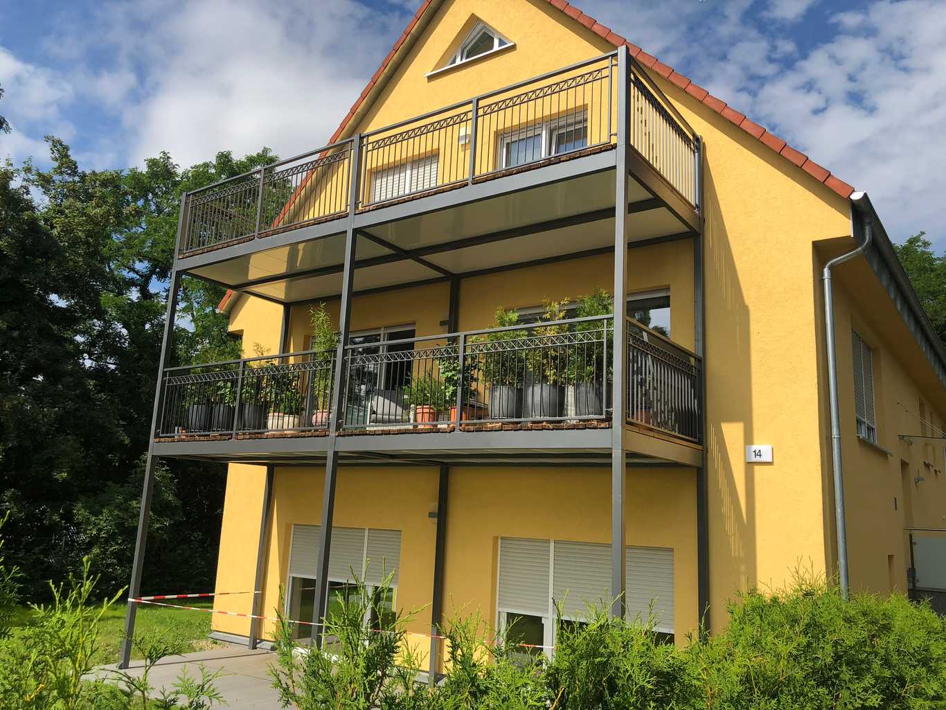 Ausstattung – Balkon Systeme